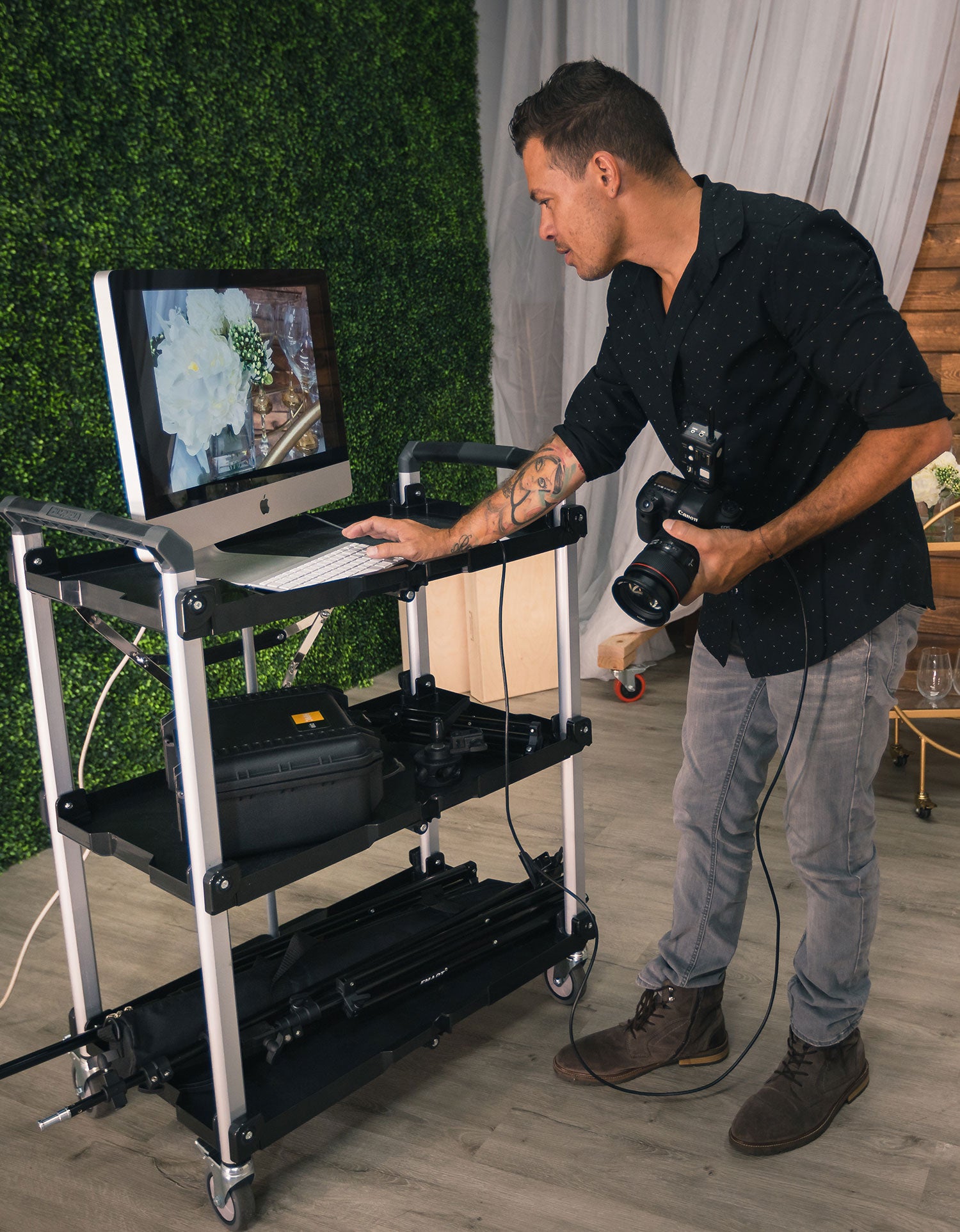 Folding Collapsible Service Cart XL, 300lb. Capacity – Pack-N-Roll